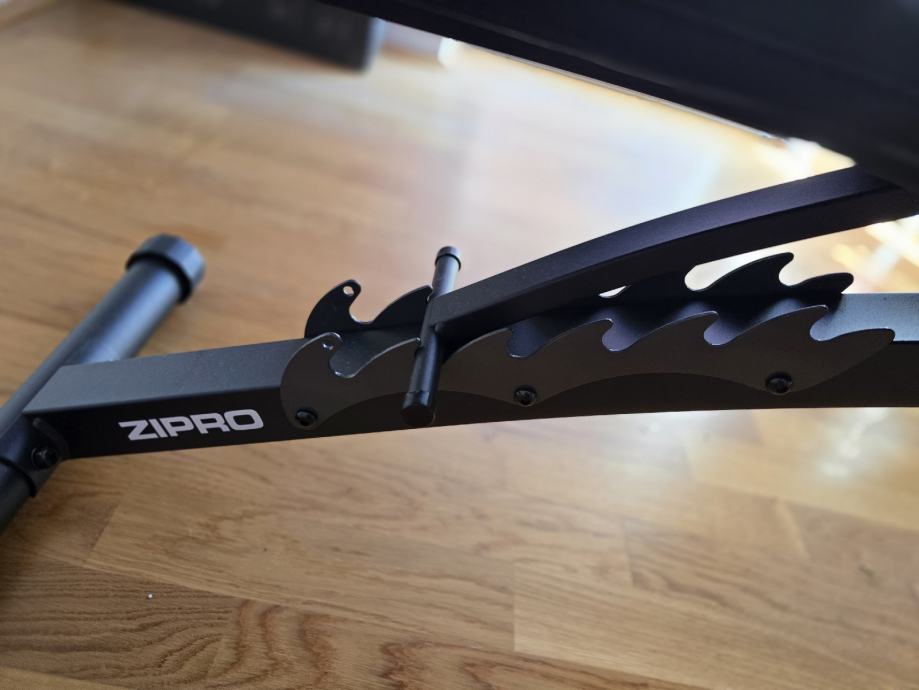 Zipro podesiva klupa