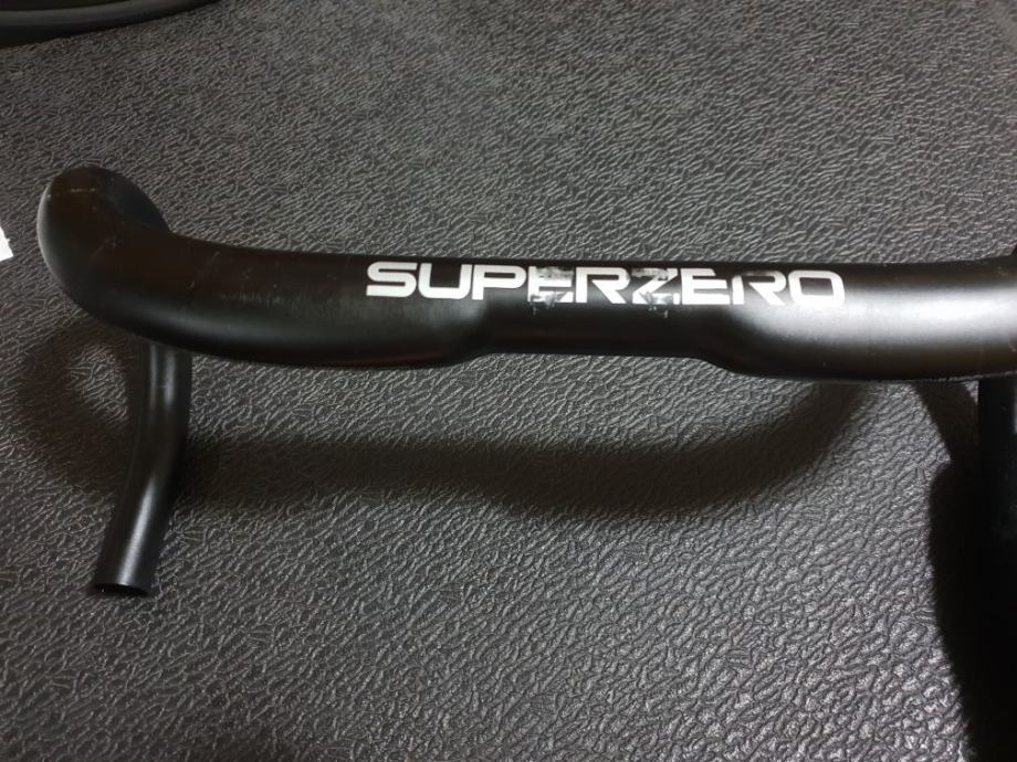 Deda superzero