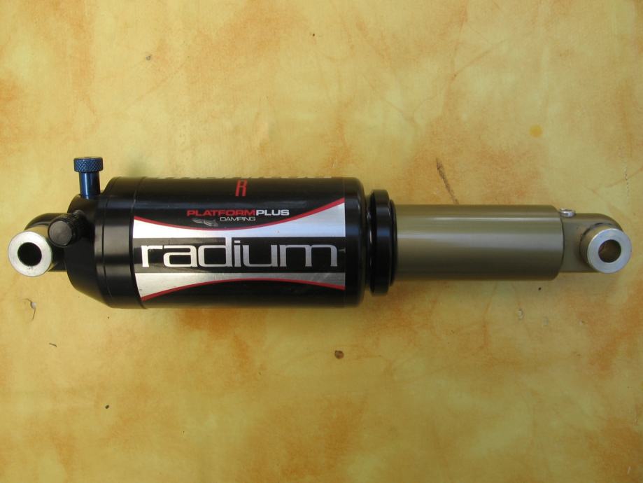 Manitou Radium R shock