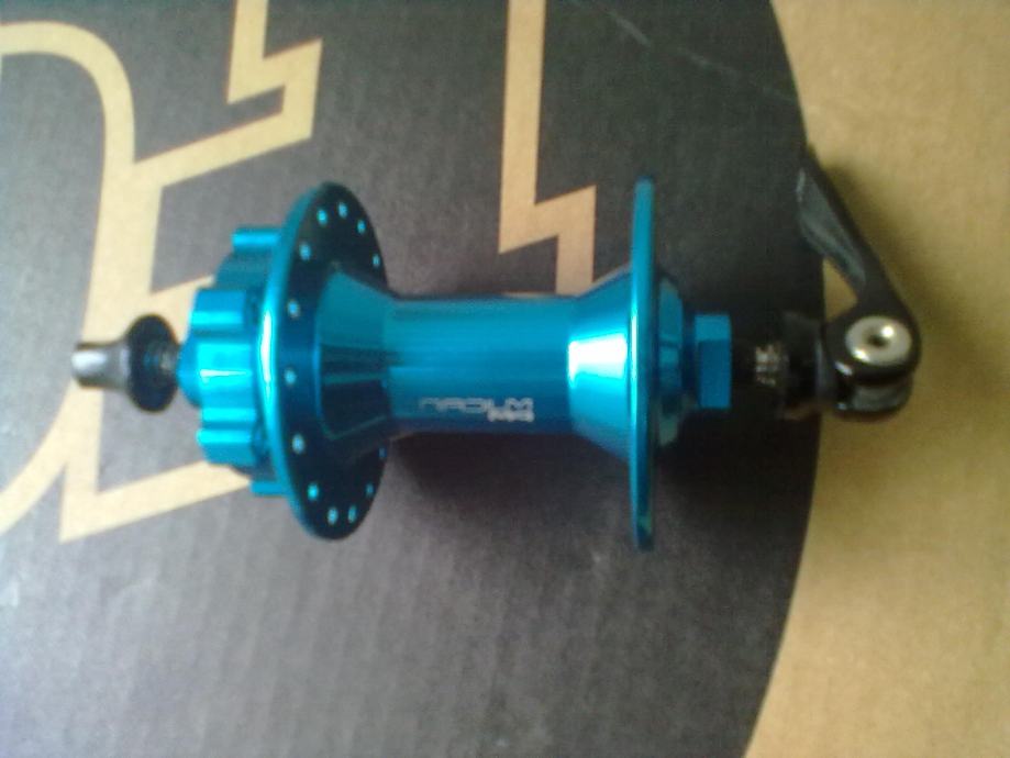 Sun Ringle Radium MA Front Hub