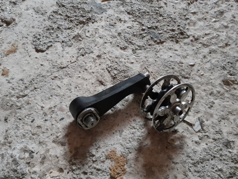 Surly Singleator single speed napinjač lanca