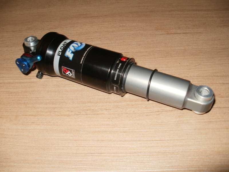 Zadnji amortizer - FOX FLOAT RP23