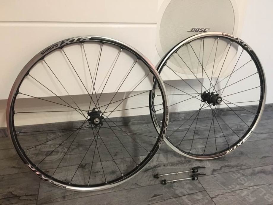 SHIMANO XTR M985 kotaci , potpuno NOVO ...!!!