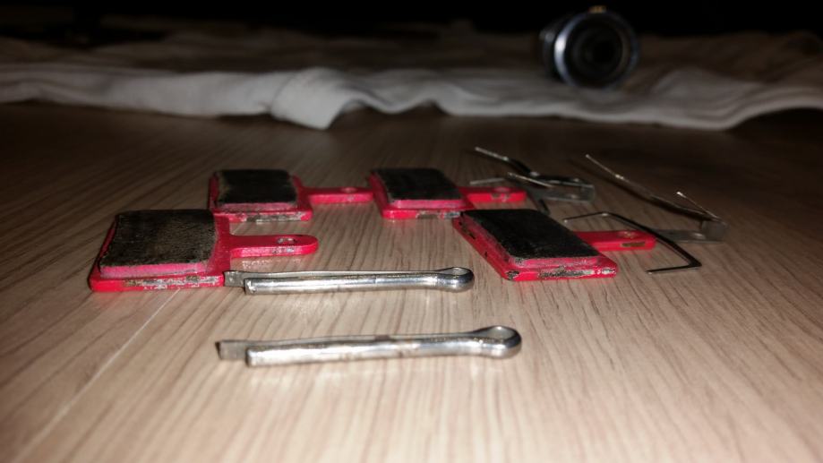 Shimano BR-M486 kočnice, Shimano i Hayes rotori