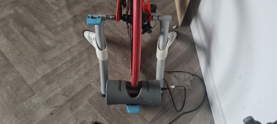 Trenažer za bicikl Tacx Vortex smart