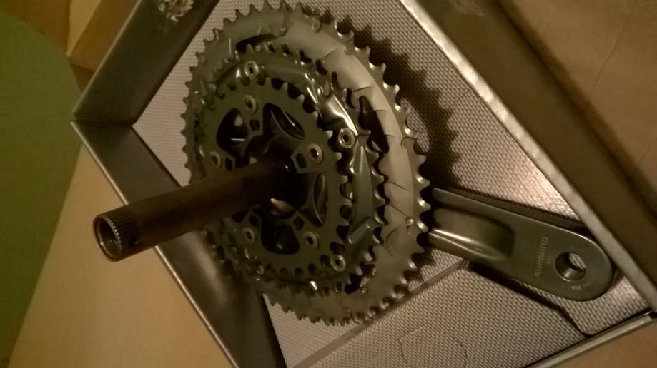 Pogon Shimano FC-R563 3x10 NOVO