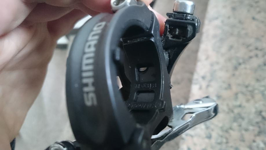 Shimano slx M 660 mjenjač u odličnom stanju