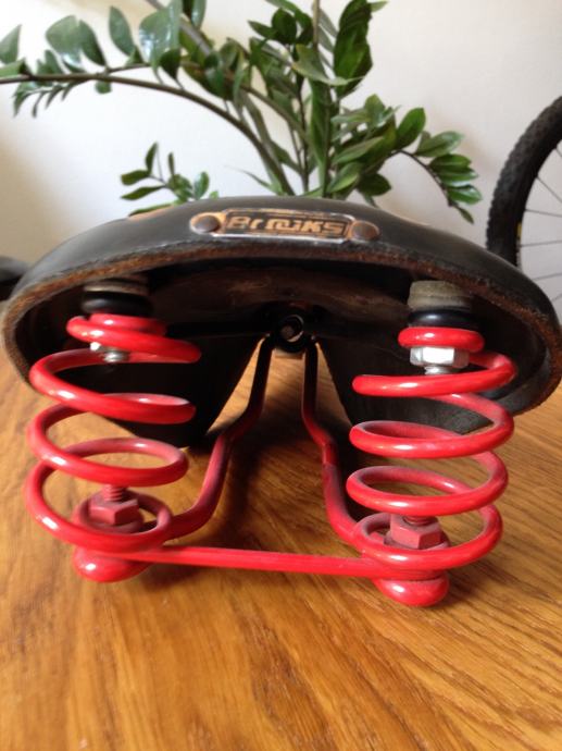 Brooks Conquest All Terrain Sjedalo