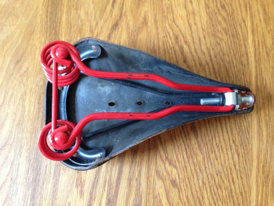 Brooks Conquest All Terrain Sjedalo