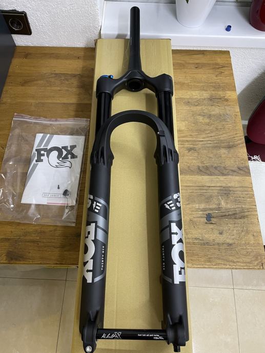 Fox 36 Float Performance Fit Grip 29” 150mm, Boost