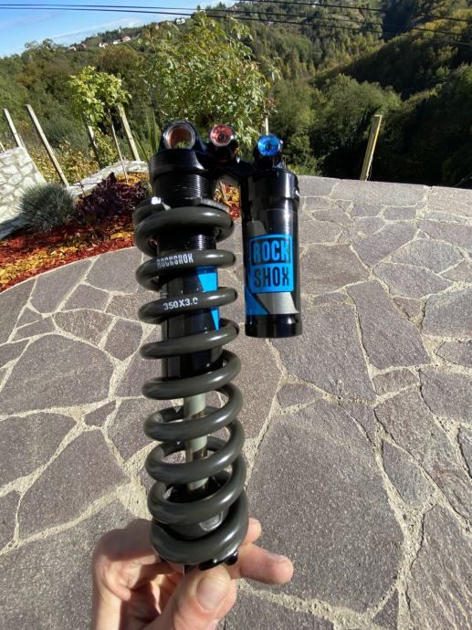 Rock shox vivid RC2 shock