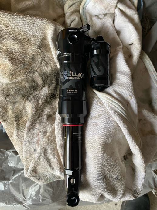 Rockshox super deluxe ULTIMATE