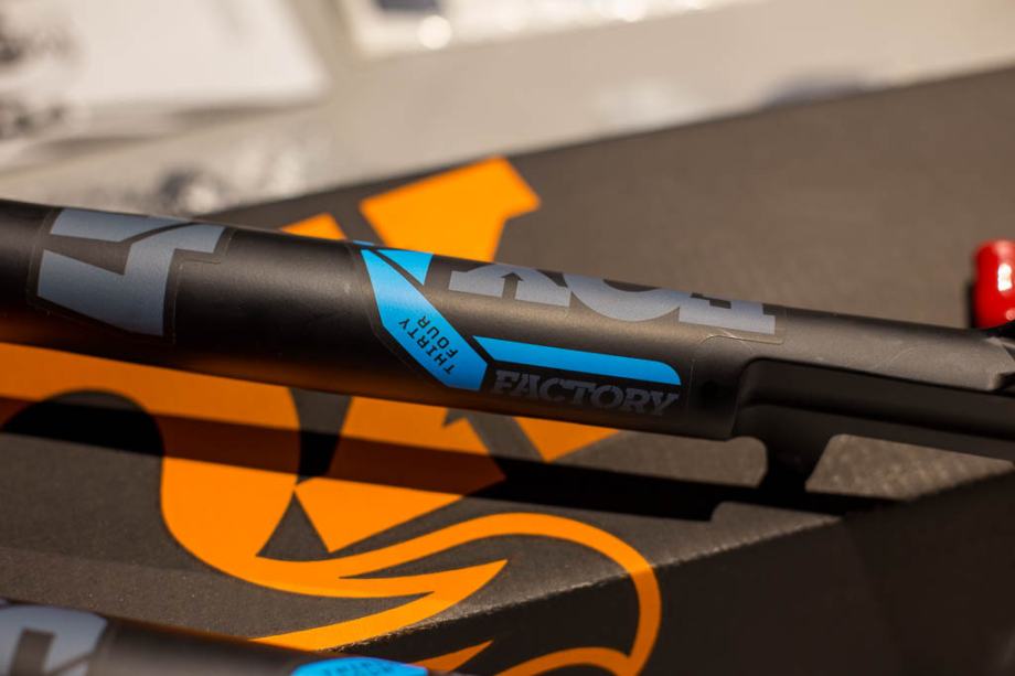 Vilica 29 120mm FOX 34 Step-Cast Float FIT4 Remote Factory