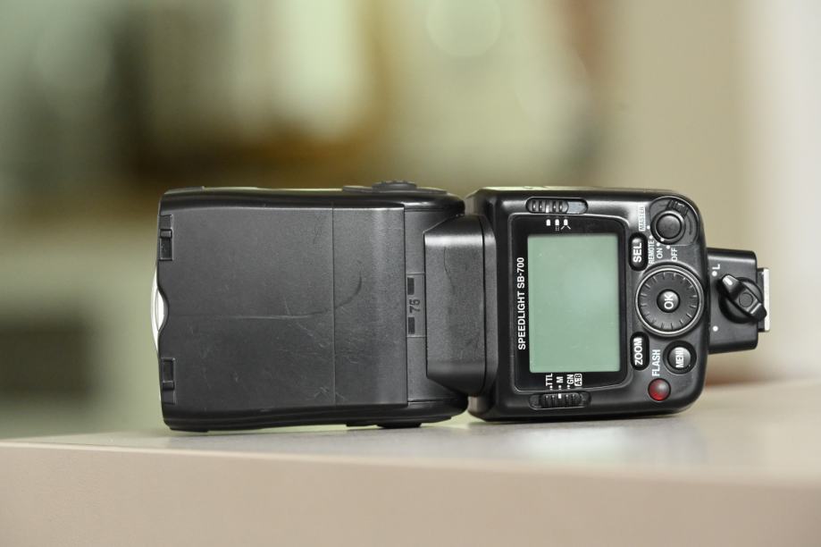 Nikon SB 700 / SB-700 Blic