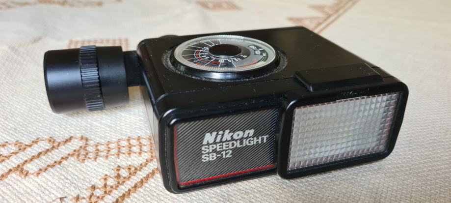 Nikon sb12 bljeskalica