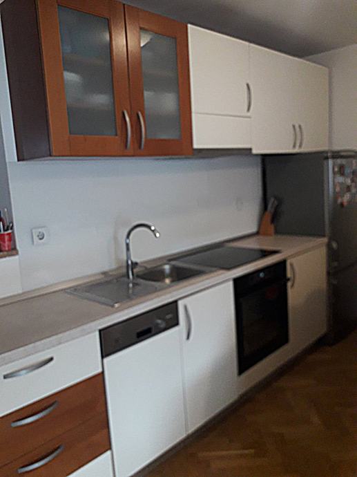 Prodajem kuhinju-HITNO