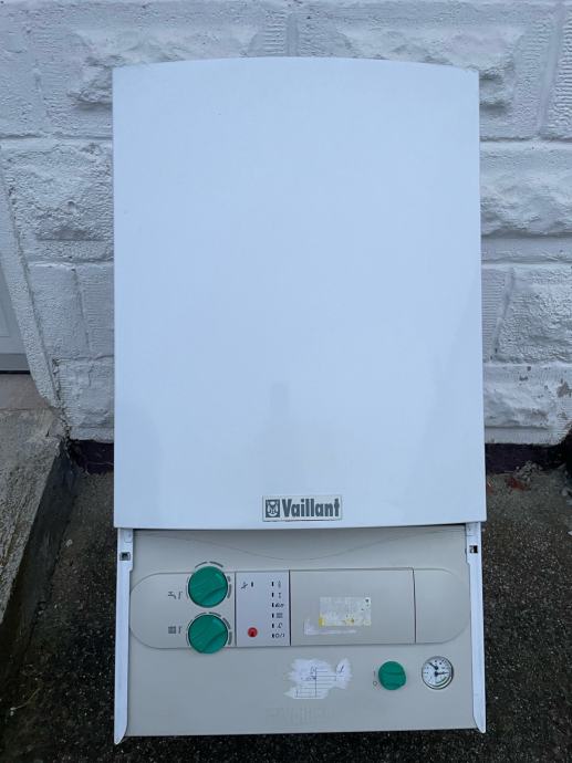 Bojler Vaillant VUW 180/2-3 18 kW