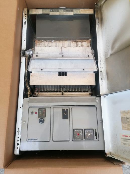 PLINSKI KOMBI BOJLER - VAILLANT VCW 240E + TERMOSTAT VAILLANT