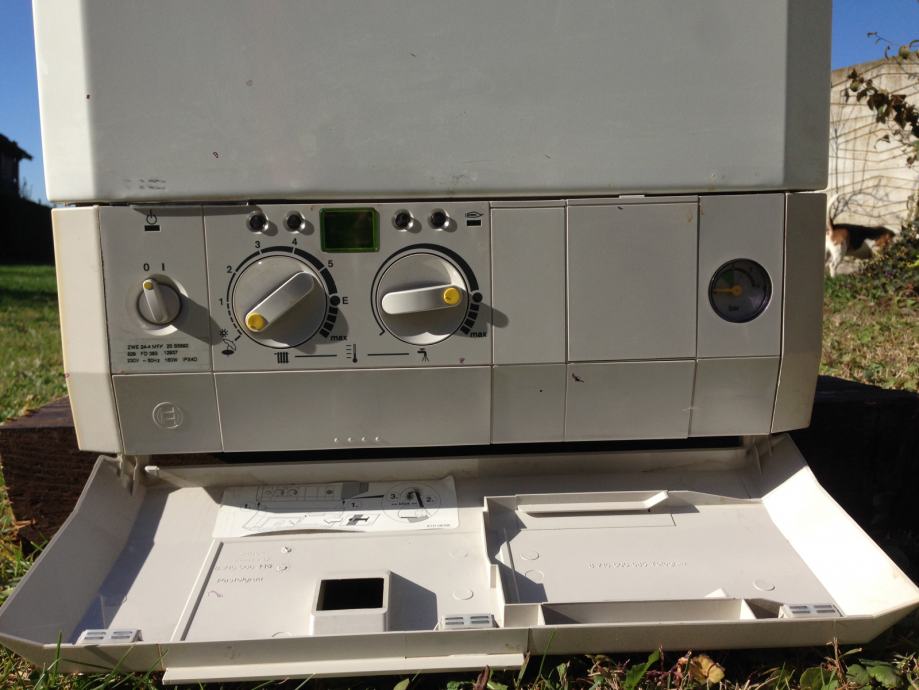 Plinski protočni bojler - Junkers Eurostar ZWE 24-4