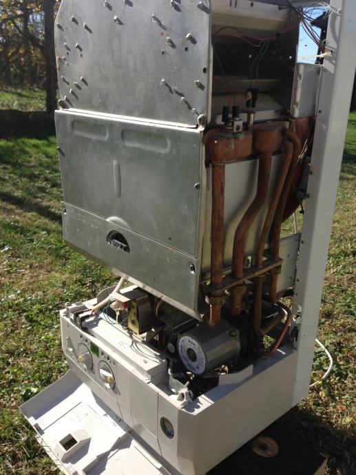 Plinski protočni bojler - Junkers Eurostar ZWE 24-4