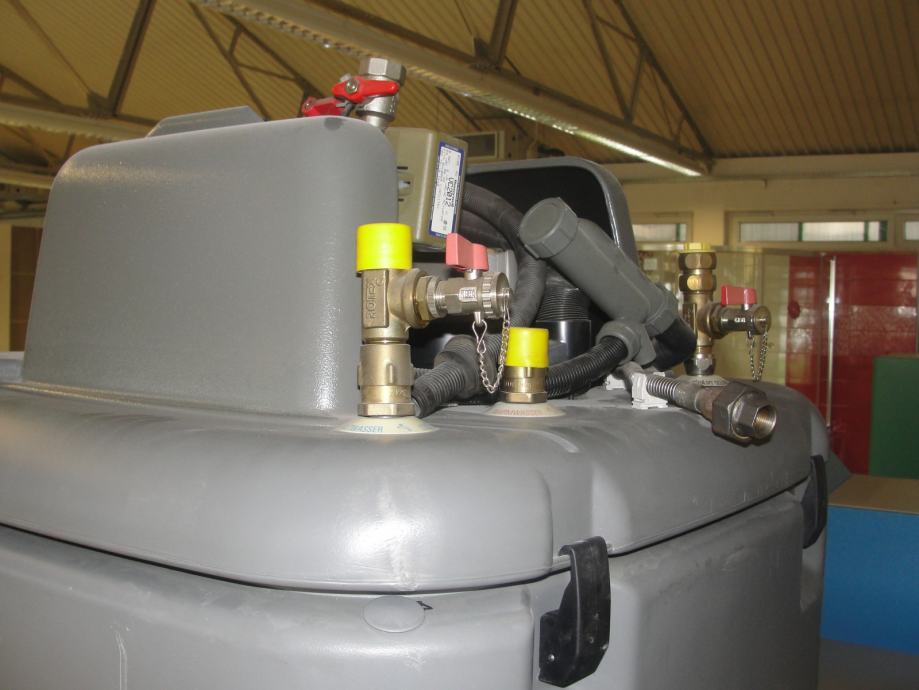 SOLARNI SPREMNIK SA PLINSKIM PLAMENIKOM ROTEX GAS SOLAR UNIT 528