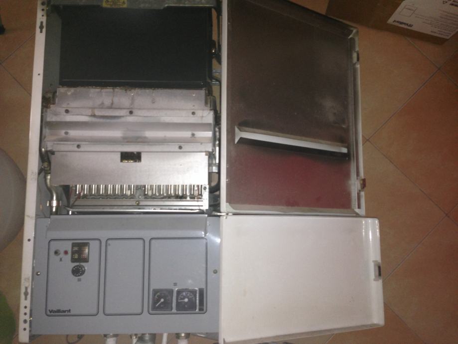 VAILLANT KOMBI BOJLER VCW 280 - 31,3 kW - 1000,00 kuna