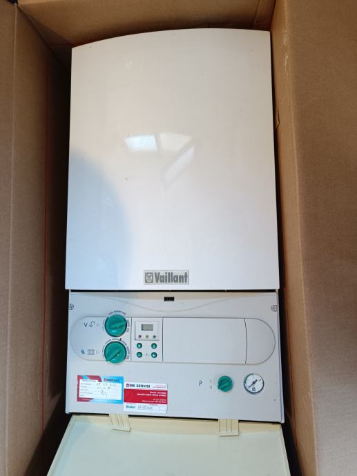 Vaillant VUW SOE 240-5 plinski kombi bojler na dimnjak