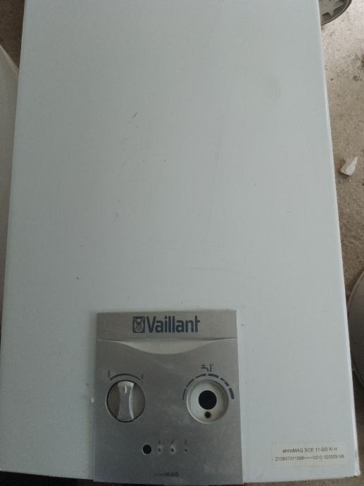 Vaillant protočni bojler 200 kn