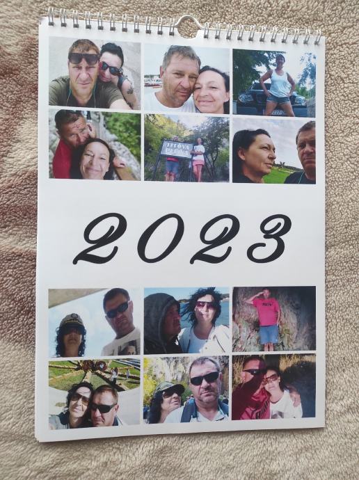 13 lisni personalizirani kalendar