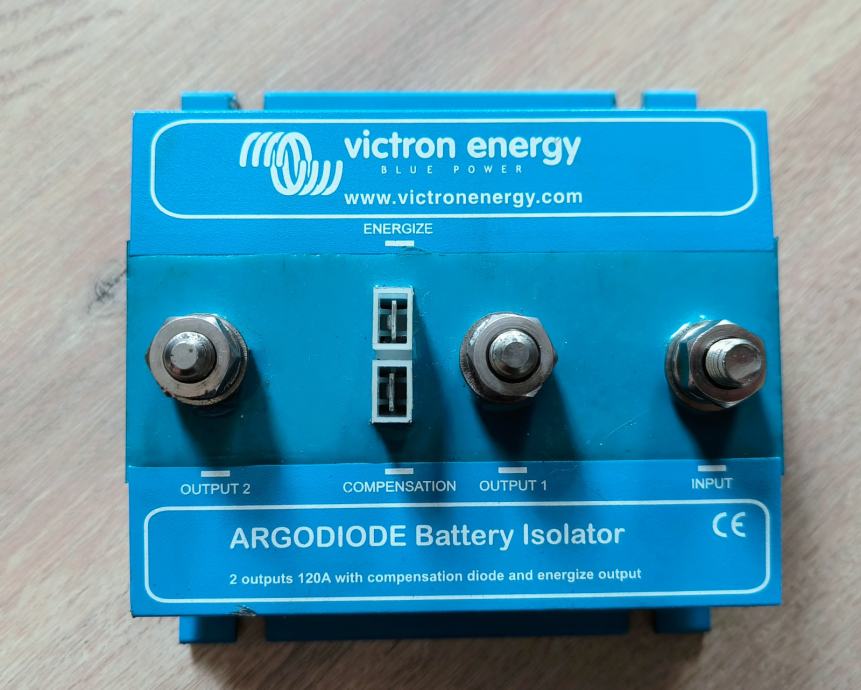 Victron Argo diode 120-2AC izolator za 2 akumulatora 120A