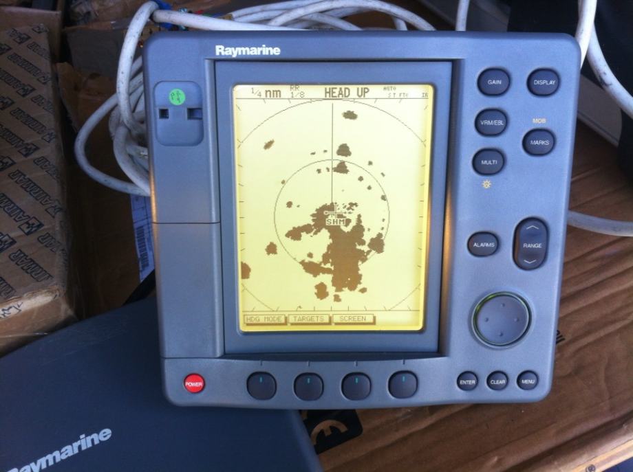 Radar raymarine komplet