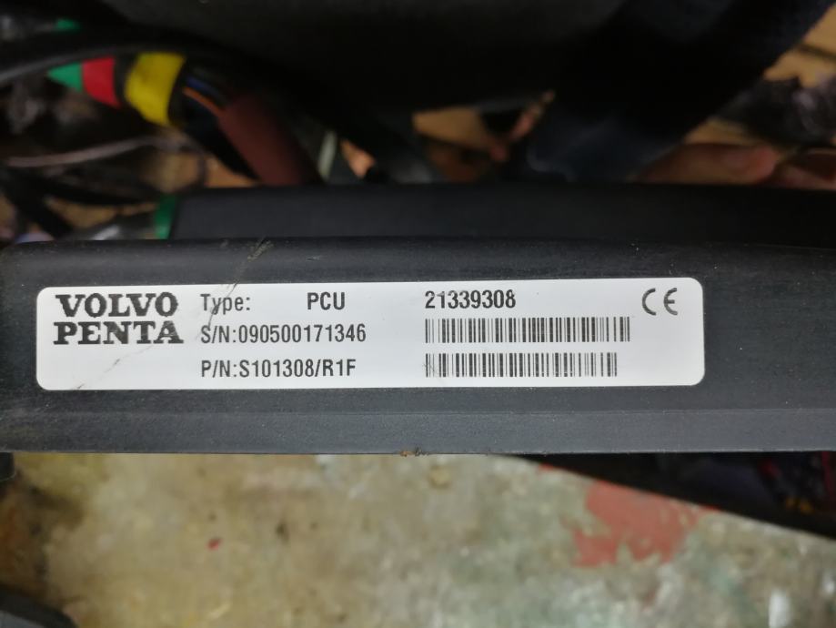 Volvo Penta HCU MID 164 i PCU MID 187, Panel s instrumentima