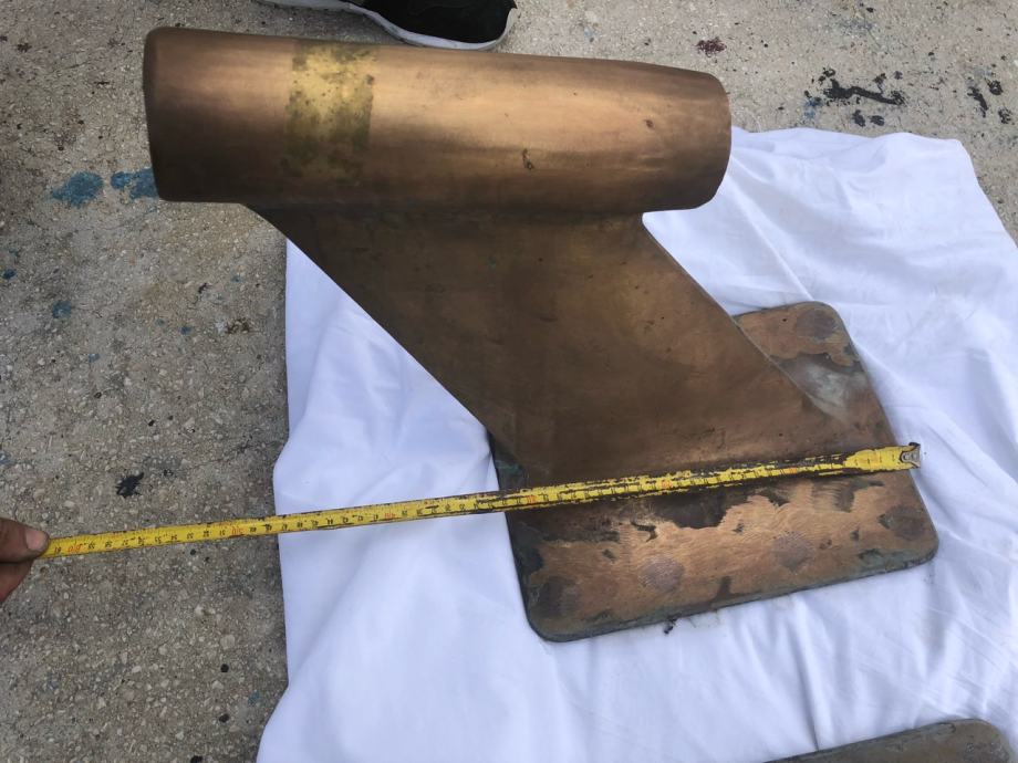 Brodski škrok (nosač ležaja osovine)