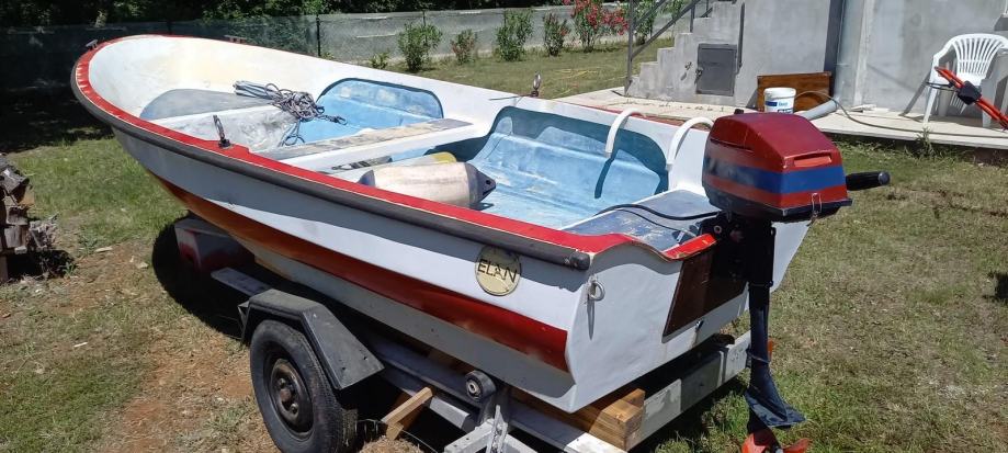Čamac Elan 402 sa motorom
