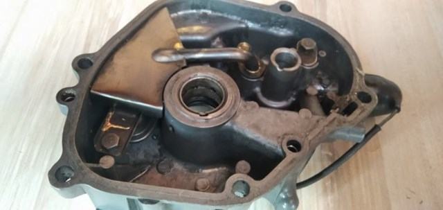 Karter ulja, Honda vanbrodski motor, u odličnom stanju!!!