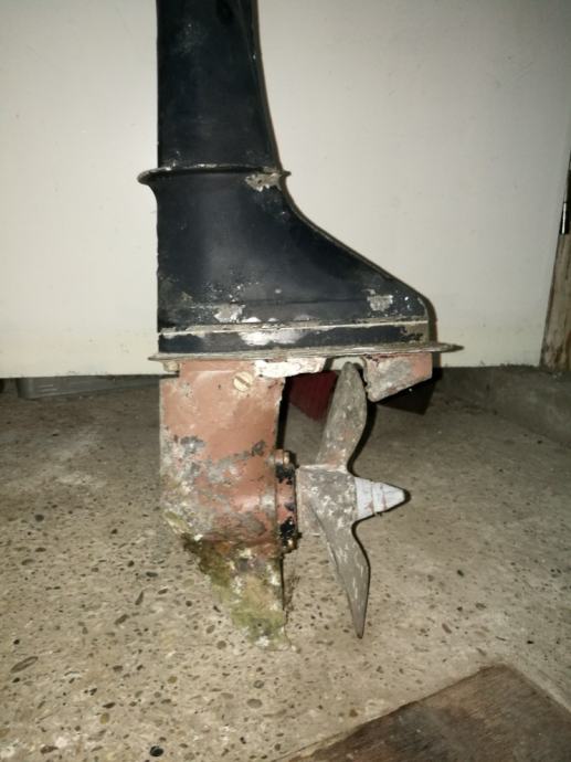 Tomos 4 penta - duga osovina