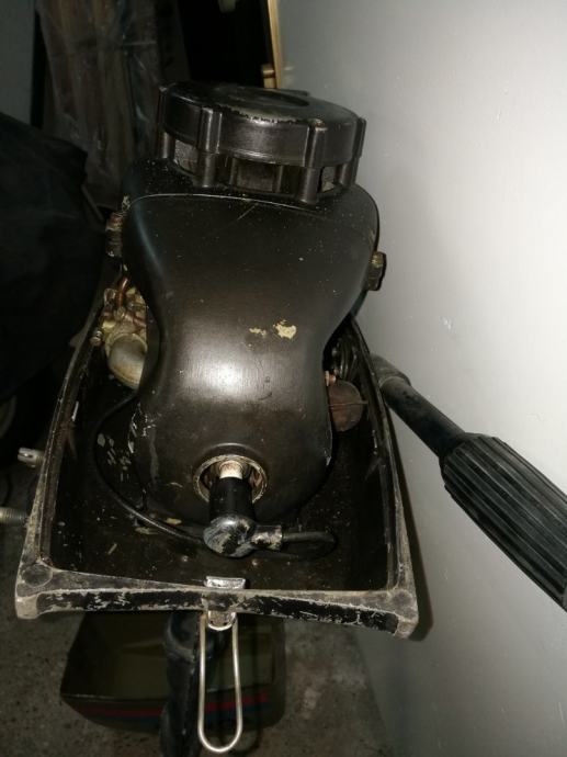 Tomos 4 penta - duga osovina