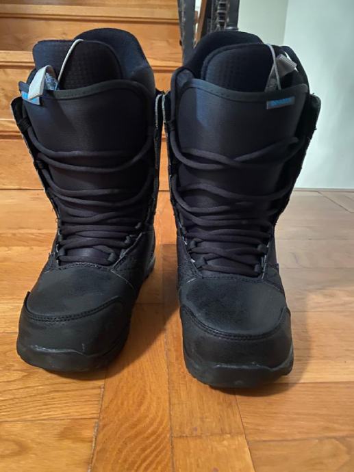 Snowboard buce Burton