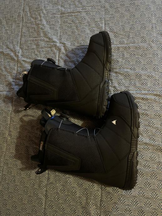 Snowboard Burton buce vel.45 i Union vezovi vel.L