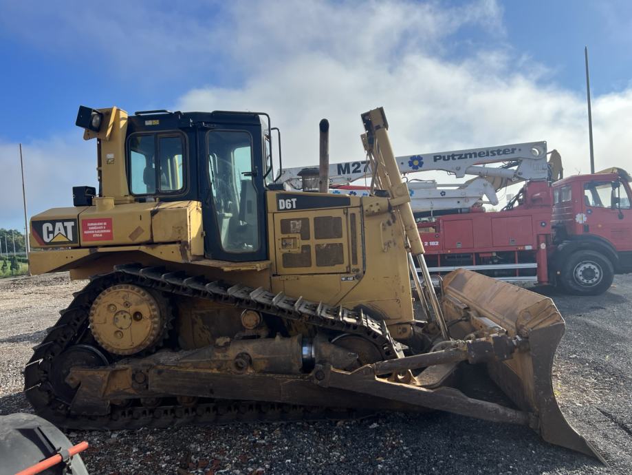 CAT D 6