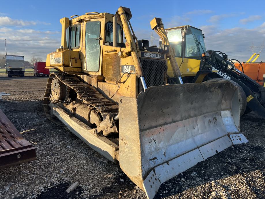 CAT D6H XL