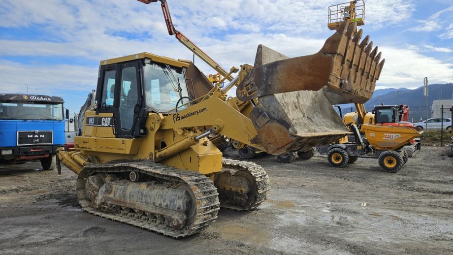 CATERPILLAR 963C - 2.5M - RIPPER - ŽLICA ZA OTVARANJE