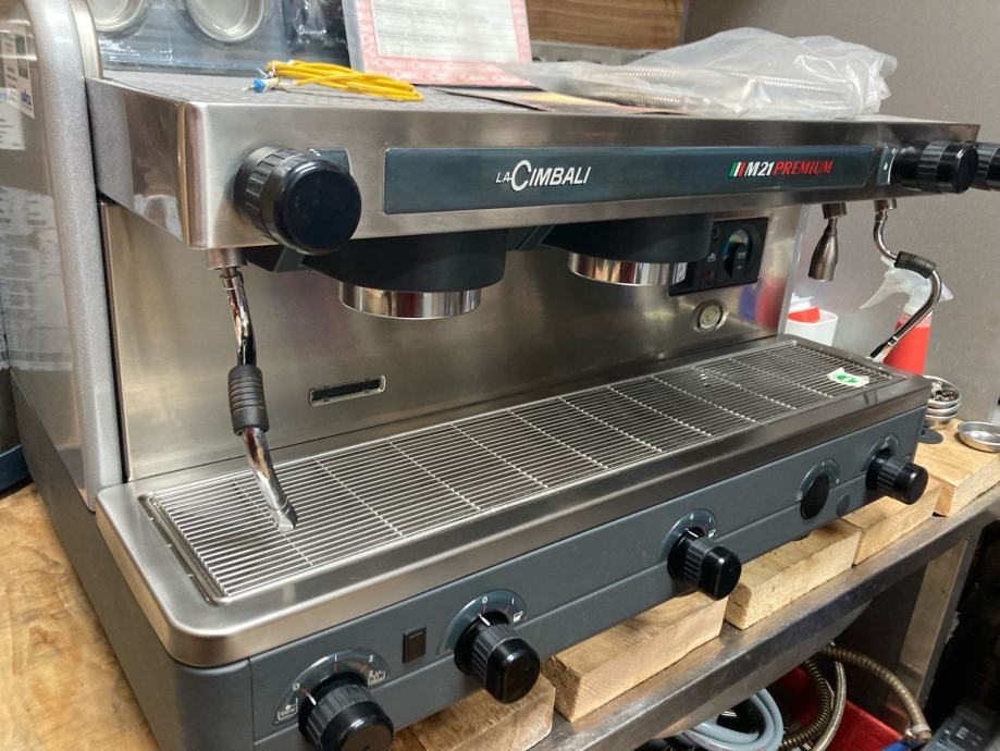 La cimbali M21 premium NOVI