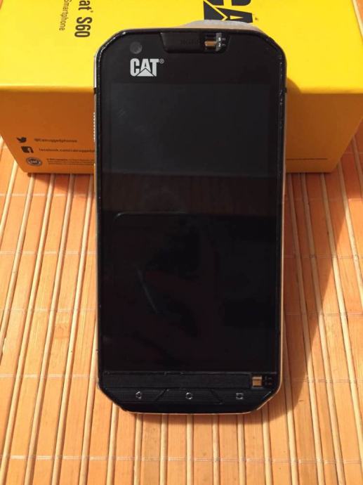CAT S60