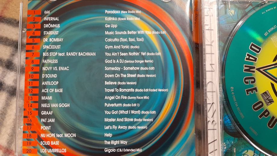 Absolute dance opus 22