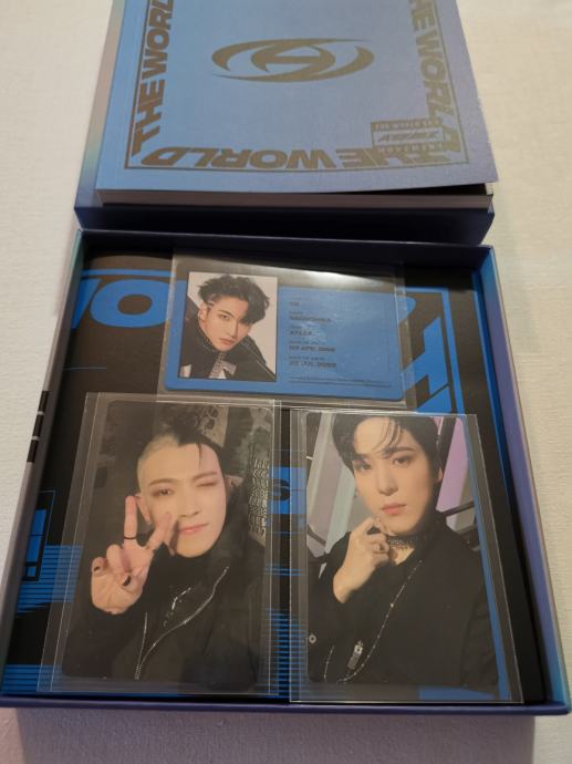 ATEEZ CD Album - The World EP.1: Movement (A Ver.) - NOVO