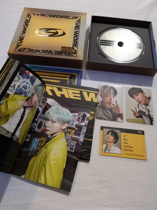ATEEZ CD Album - The World EP.1: Movement (Diary Ver.) - NOVO