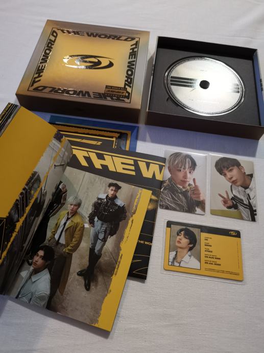 ATEEZ CD Album - The World EP.1: Movement (Diary Ver.) - NOVO
