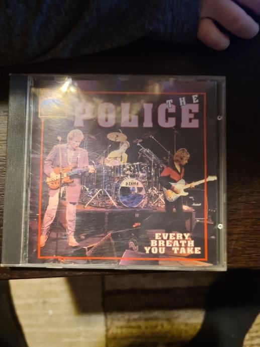 cd The police