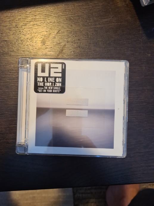 cd U2